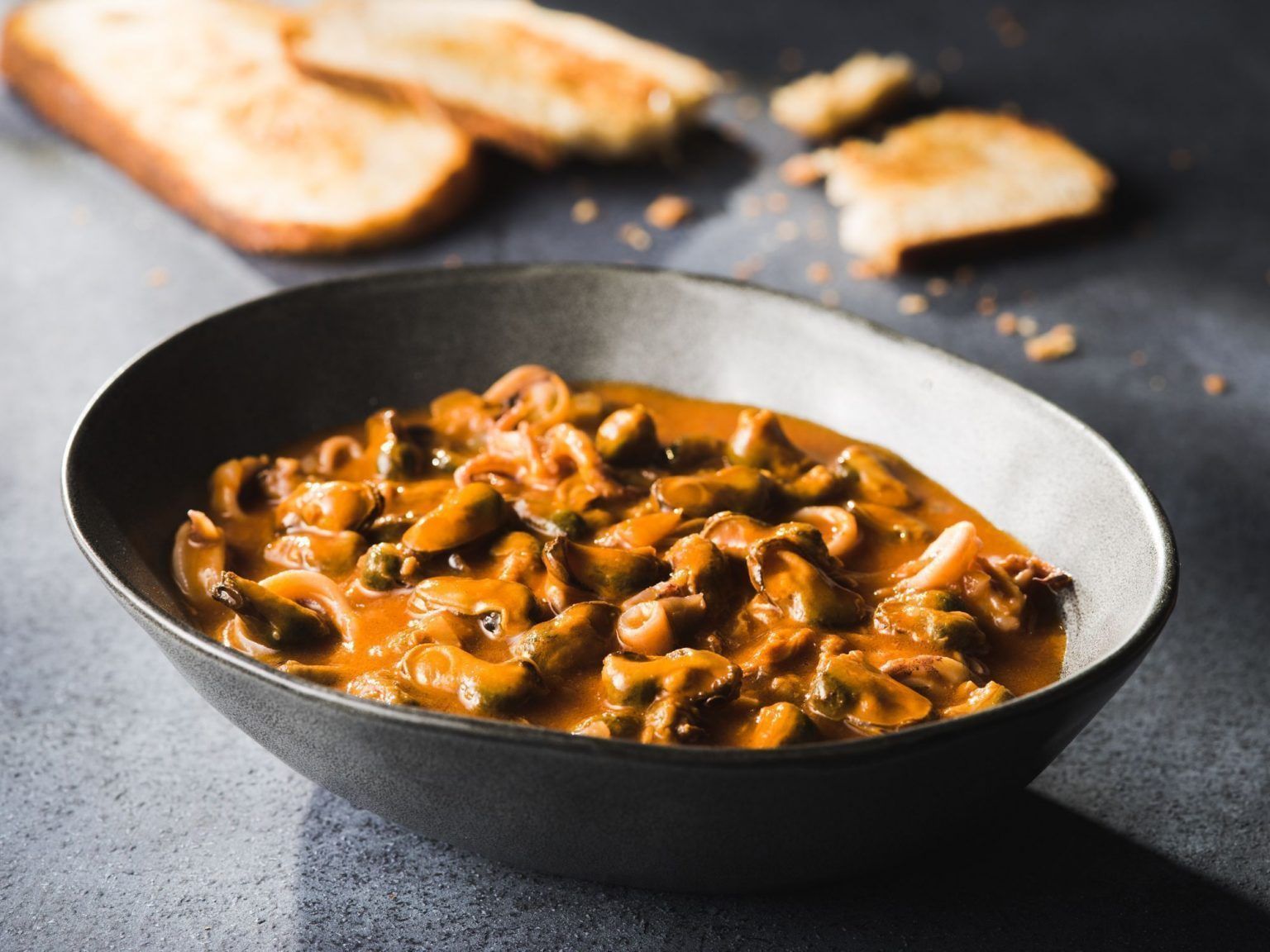 Slani fileti inčunov - Delamaris